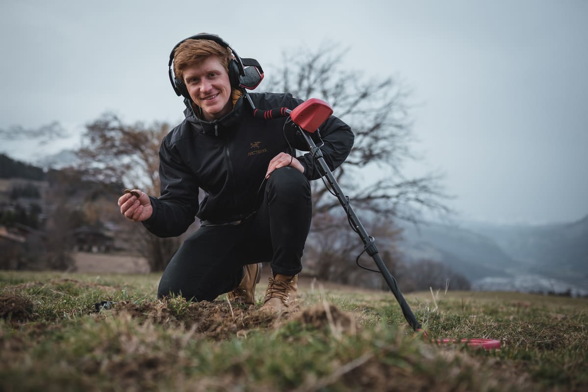 How to Clean Your Metal Detecting Finds – PANCKY